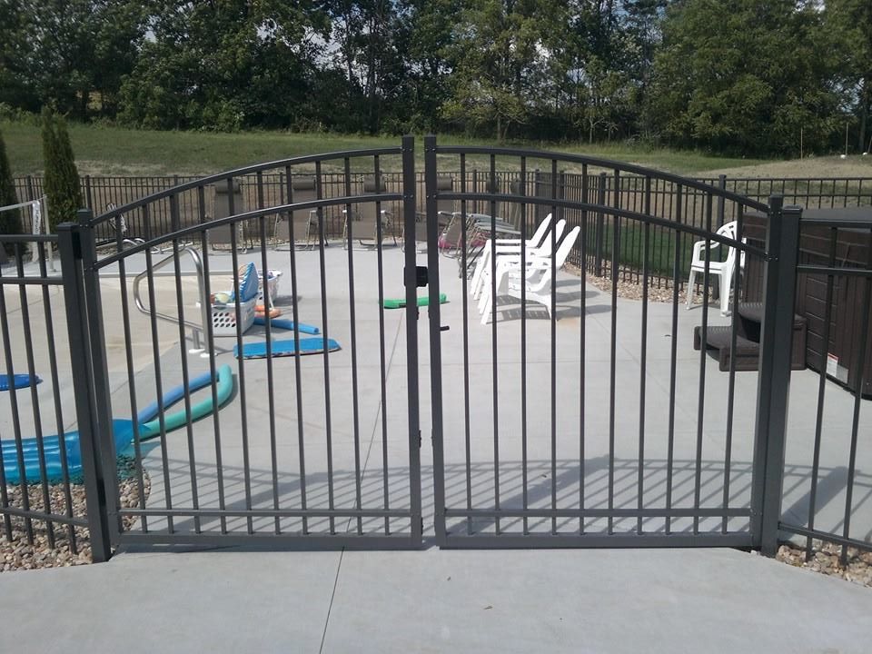 Pool Fence Installation
